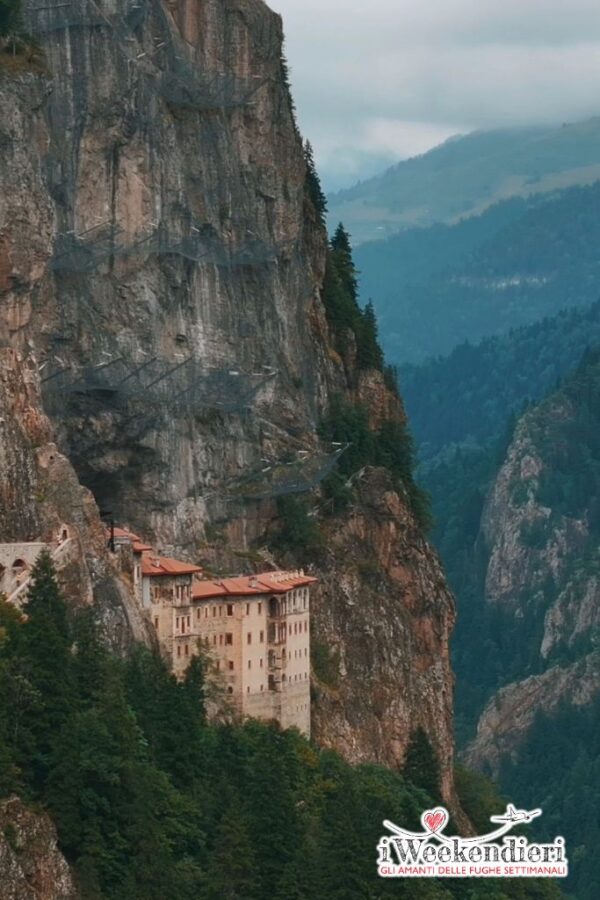 Monastero di Sumela in Turchia: come arrivare e come visitarlo - I Weekendieri